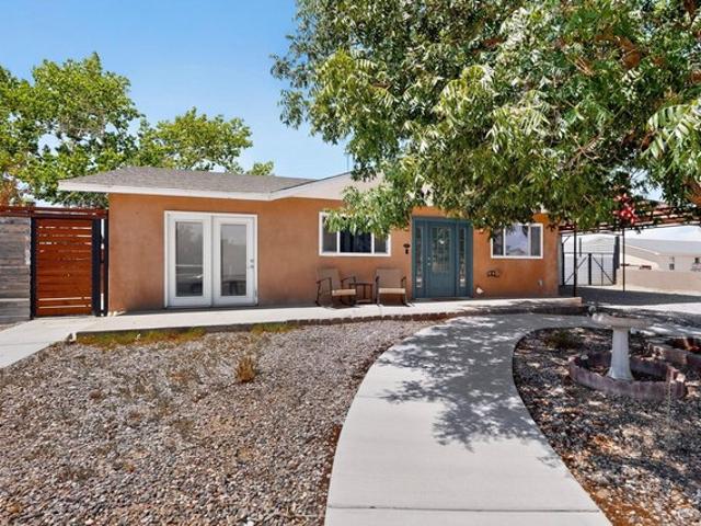619 Edith Dr, Belen, NM 87002