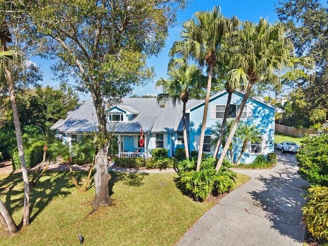 619 Fischer Hammock Rd, Sebastian, FL 32958
