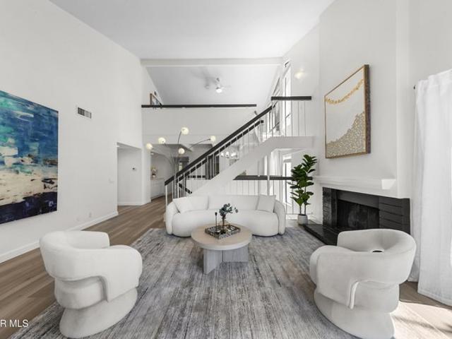 619 Kendale Ln, Thousand Oaks, CA 91360