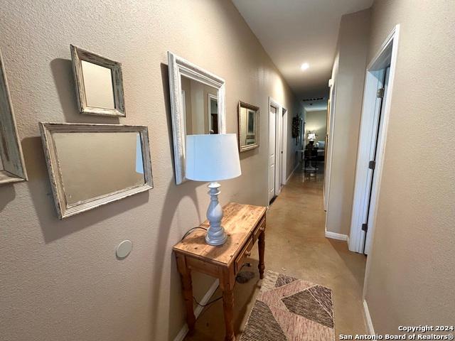 619 Lindheimer St