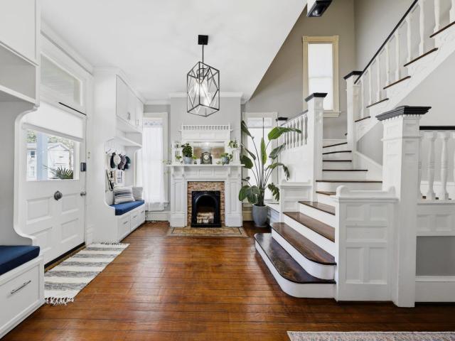 619 Madison Street