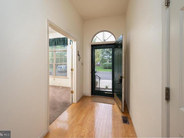619 Manor Drive
