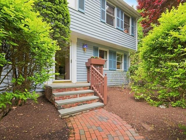 619 Massapoag Ave, Sharon, MA 02067