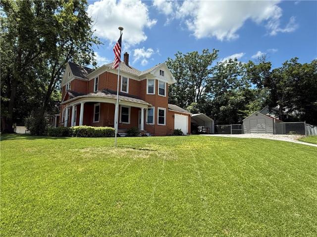 619 N 10th Street