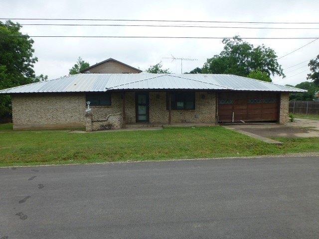 619 N Avenue A, Springtown, TX 76082
