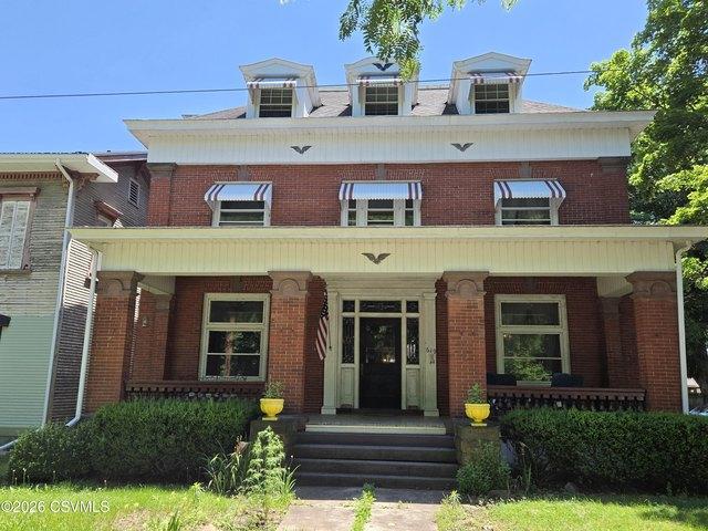 619 N Front St, Milton, PA 17847