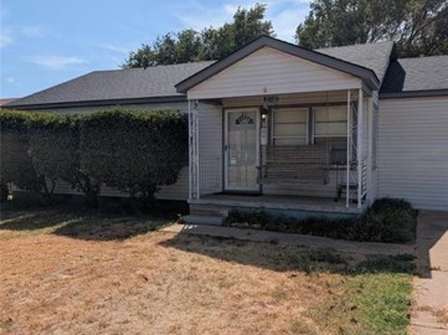 619 N Randlett St, Hobart, OK 73651