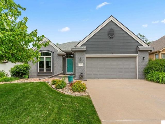 619 S 186th St, Omaha, NE 68022