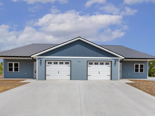 619 Salsbery Cir Unit 1, Hillsboro, WI 54634