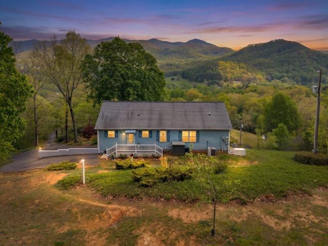 619 Pounding Mill Loop
