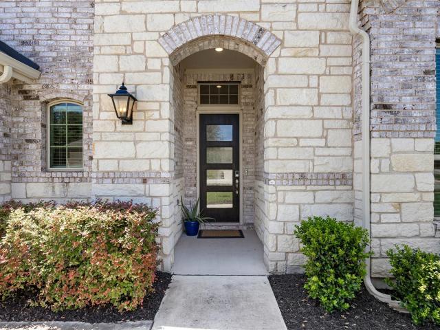 619 Painted Creek Way