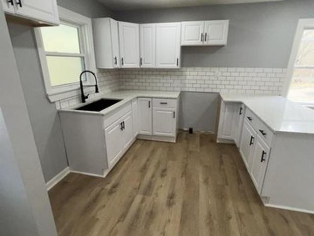 619 Pinewood Ave, Hueytown, AL 35023