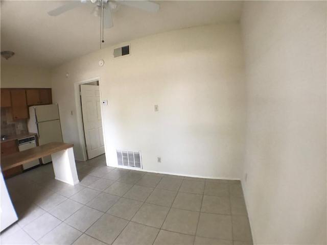 619 W 37th St # 101