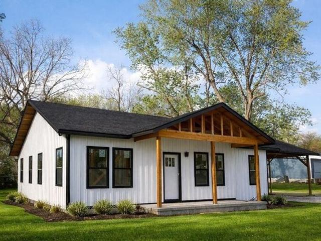 619 W Morrow St, Buffalo, MO 65622
