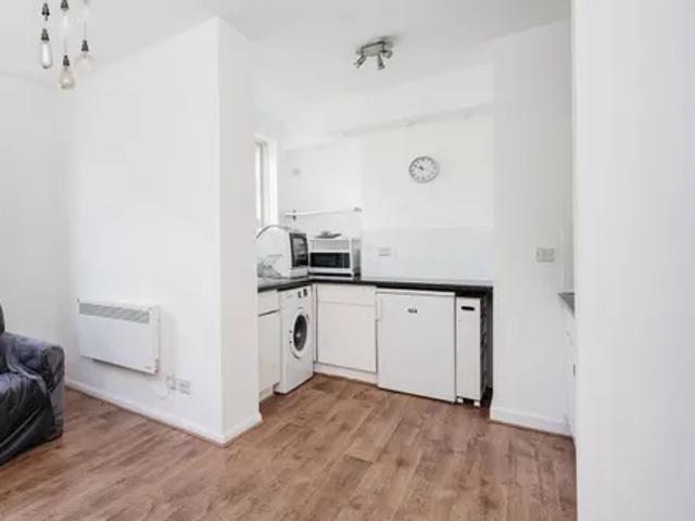61 70 Wilmot Street, London, E2 0BT, United Kingdom | 1 bed apartment for rent #167525482 | Rentberry