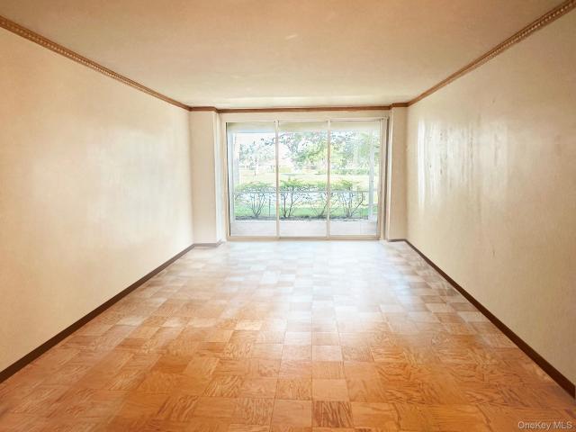 61 20 Grand Central Parkway C102