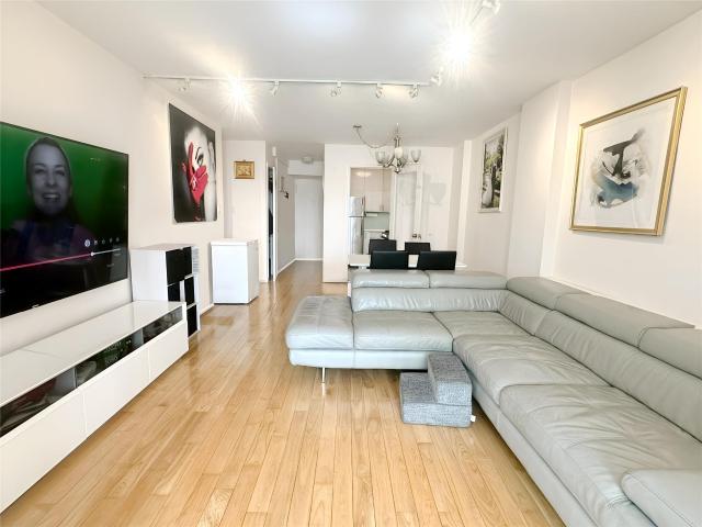 61 20 Grand Central Parkway, Unit A608 | Compass