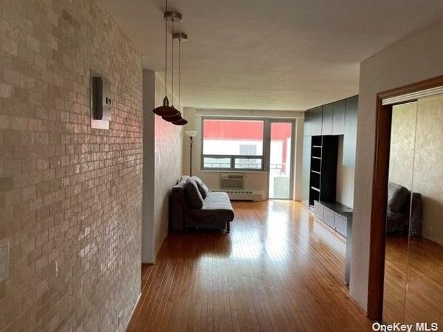 61 25 97Th St 4D, Rego Park, NY