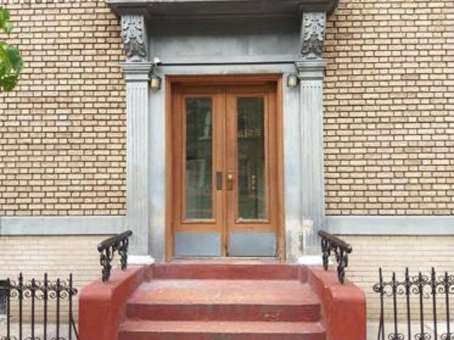 61 25 Madison St 4R, Ridgewood, NY