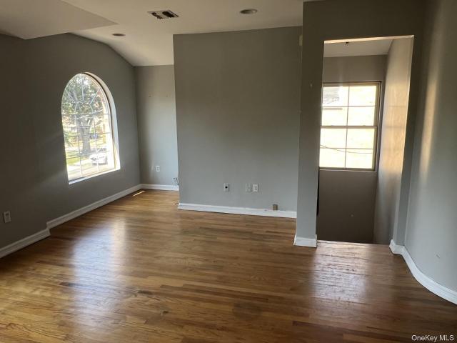 61 31 th Street | Compass