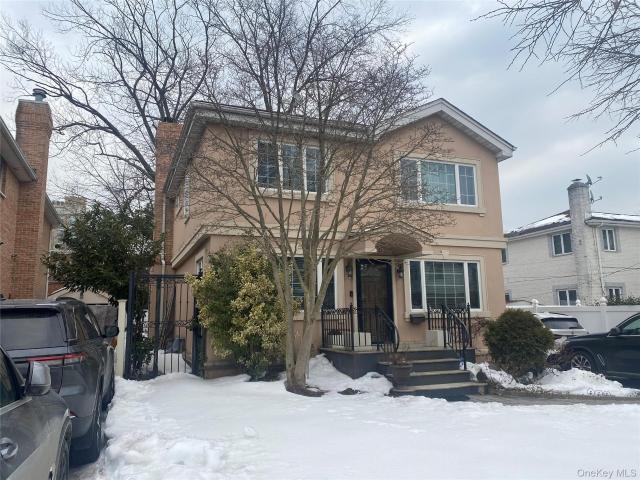 61 39 th Street