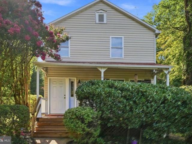 61 Taylor St, Warrenton, VA 20186