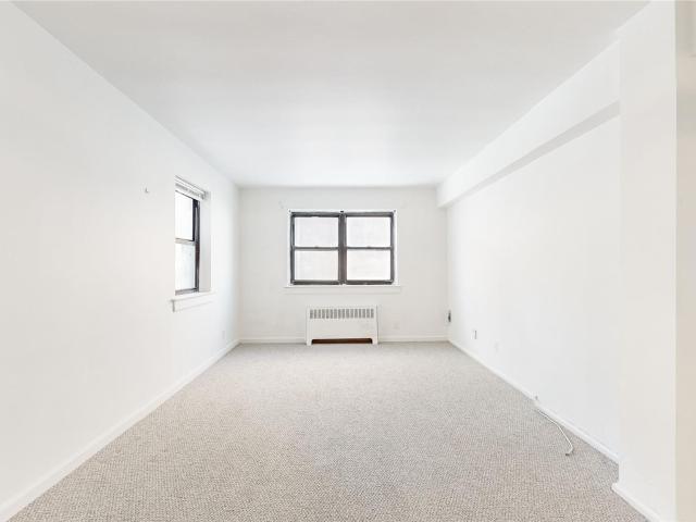 61 White Oak Street 2G