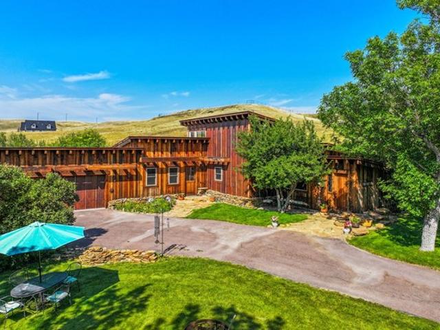 61 Airport Rd, Choteau, MT 59422