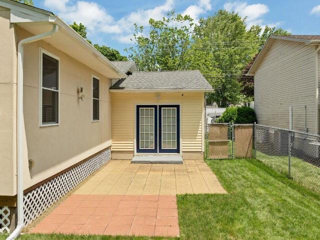 61 Almont Street