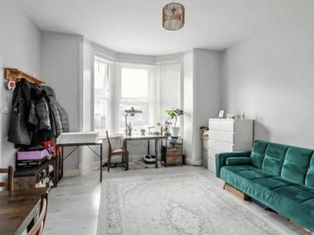 61 Albert Road, London, SE25 4JD, United Kingdom | 1 bed apartment for rent #168165496 | Rentberry
