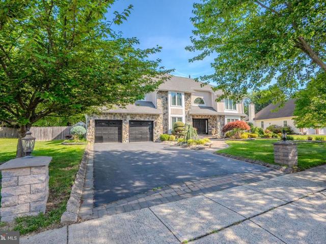 61 Amherst Way