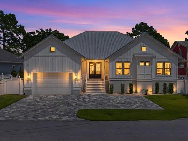 61 Anchor Ln, Santa Rosa Beach, FL 32459