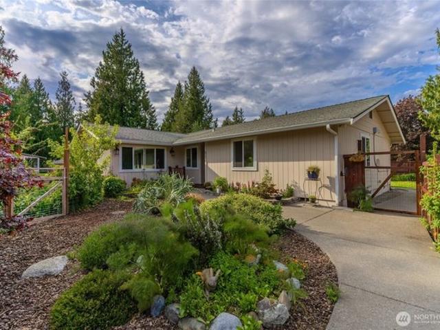 61 Anderson St, Port Hadlock, WA 98339