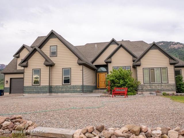 61 Astorian Ln, Smoot, WY 83126