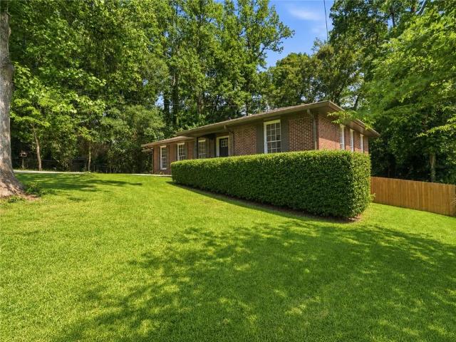 61 Barrett Cir SE, Marietta, GA 30060 | MLS #7782