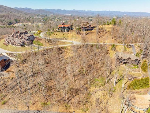 61 Ben Lippen School Rd, Asheville, NC 28806 | MLS #4368 | Compass
