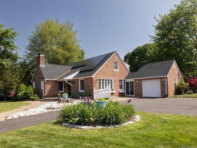 61 Beach St, New Britain, CT 06053