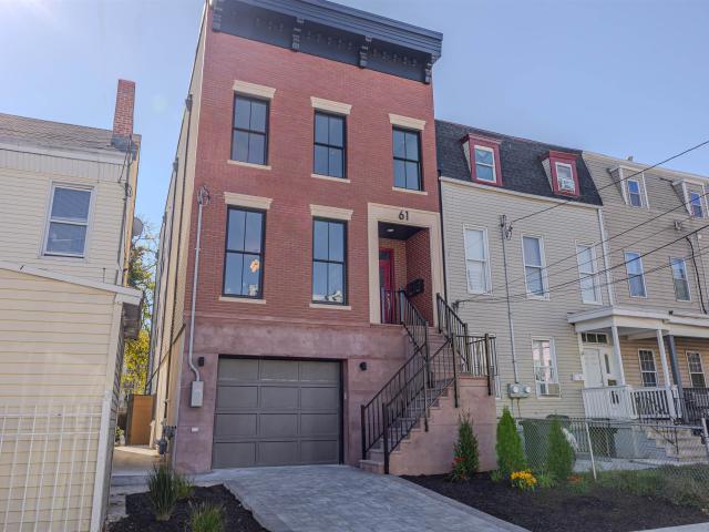61 Belmont Ave # 2