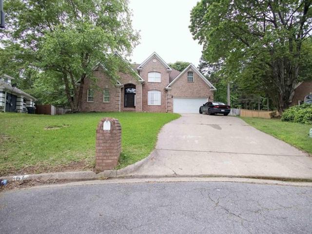 61 Berney Way Dr, Little Rock, AR 72223