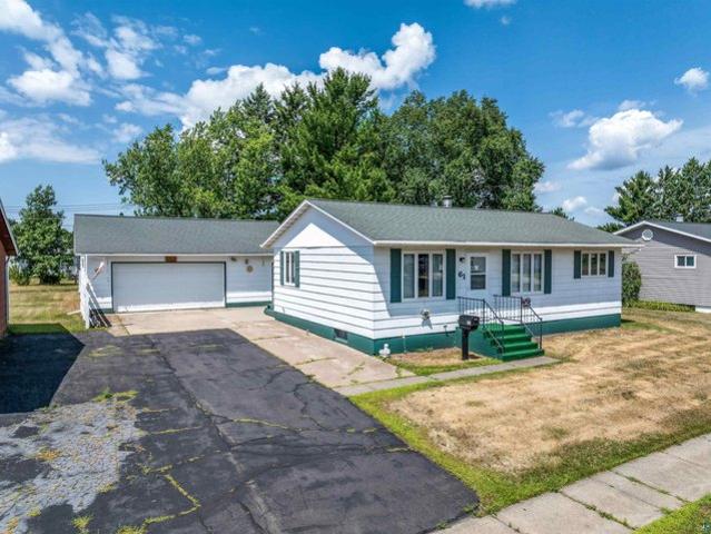 61 Birch Blvd, Babbitt, MN 55706