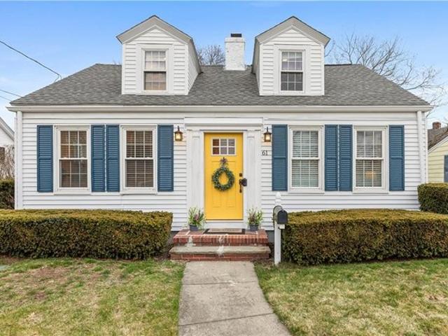 61 Bishop Ave, East Providence, RI 02916