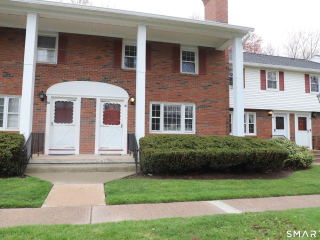 61 Brandywine Ln, Unit 61, Suffield, CT 06078 | MLS #24171 | Compass