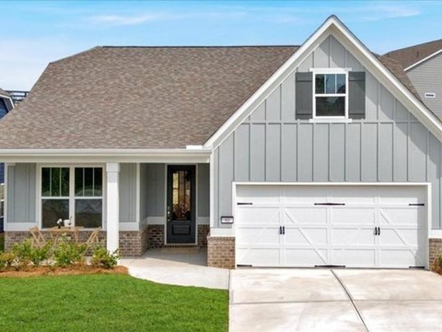 61 Colonial Ter, Villa Rica, GA 30180