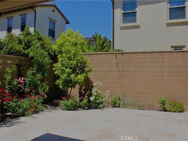 61 Cortland, Irvine, CA 92620 | MLS #OC26078 | Compass