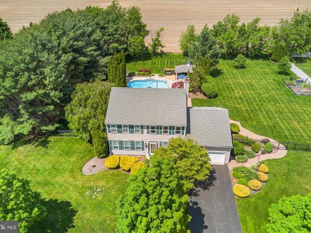 61 Cliffwood Drive
