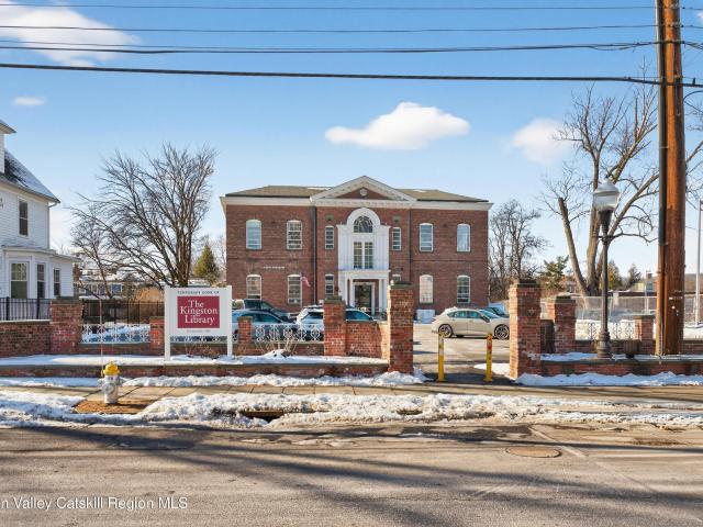 61 Crown St, Kingston, NY 12401 | MLS #20260