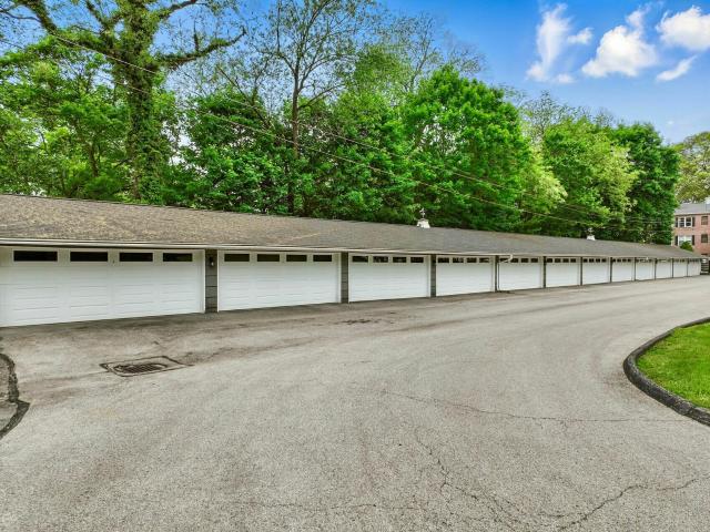 61 Darlington Road, Beaver Falls, US, PA