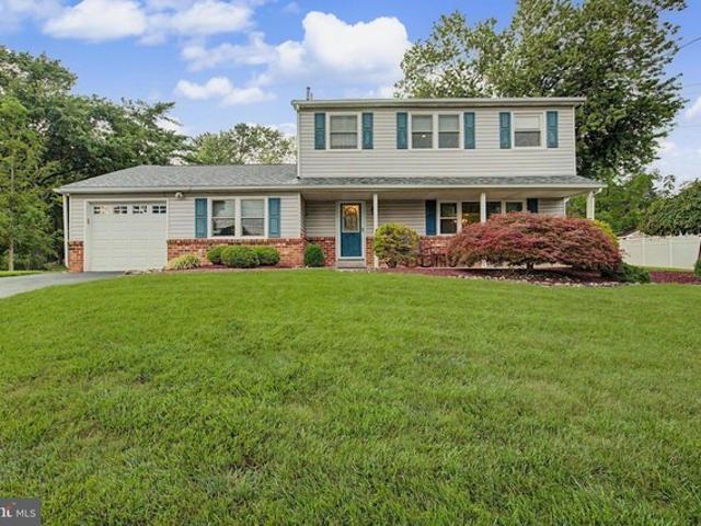 61 Eagle Rd, Chalfont, PA 18914