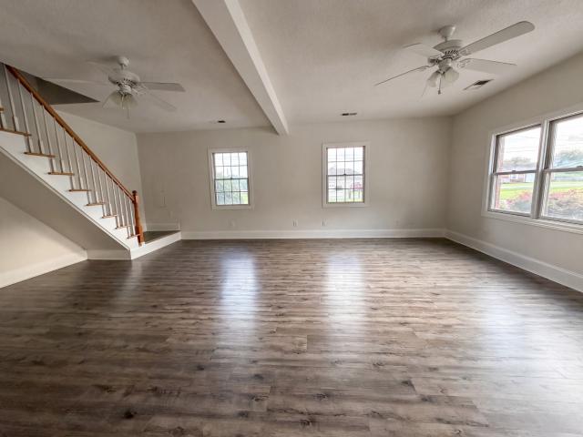 61 Eastridge Rd