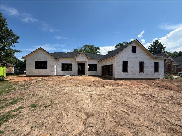61 Edgewood Dr, Montgomery, TX 77356